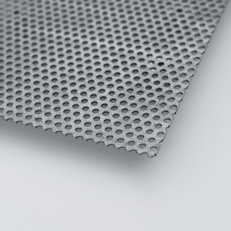 Maßgefertigte Bleche und Rohre für Ihr Projekt – Steel Buddy